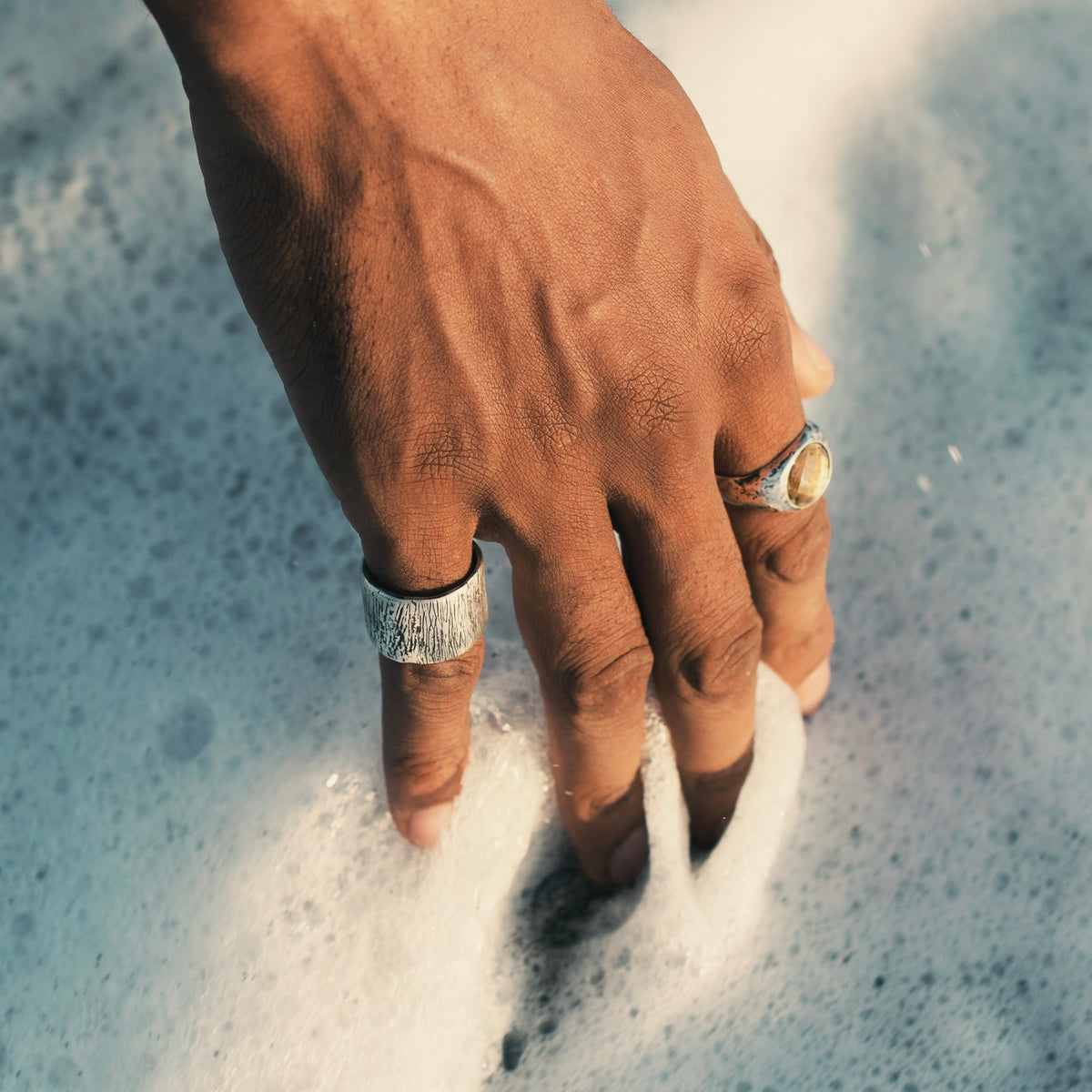 RINGS – Mike Glass